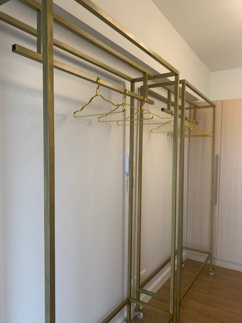 Formal Dress Golden Tall Size Ball Gown Rack For Gown Sellers on Carousell