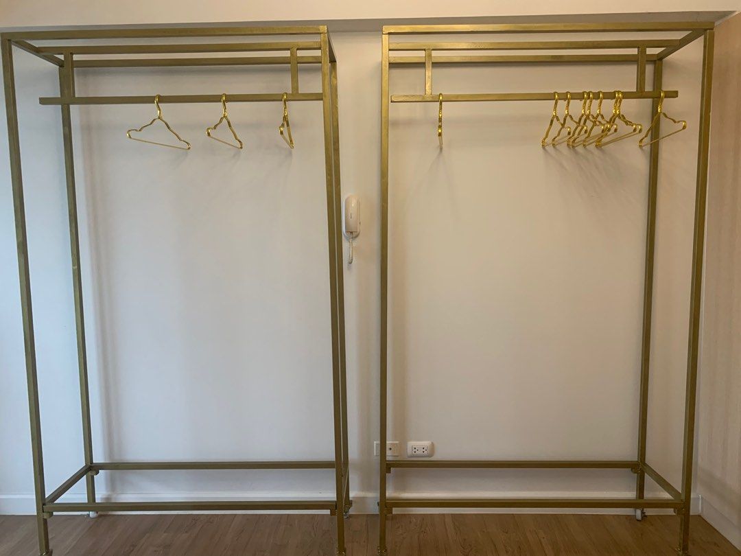 Formal Dress Golden Tall Size Ball Gown Rack For Gown Sellers on Carousell
