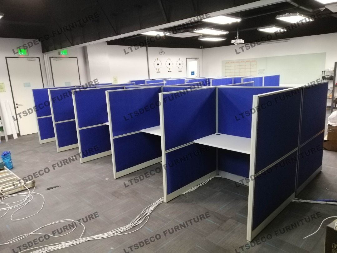 FULL FABRIC WORKSTATION TABLE OFFICE PARTITION on Carousell