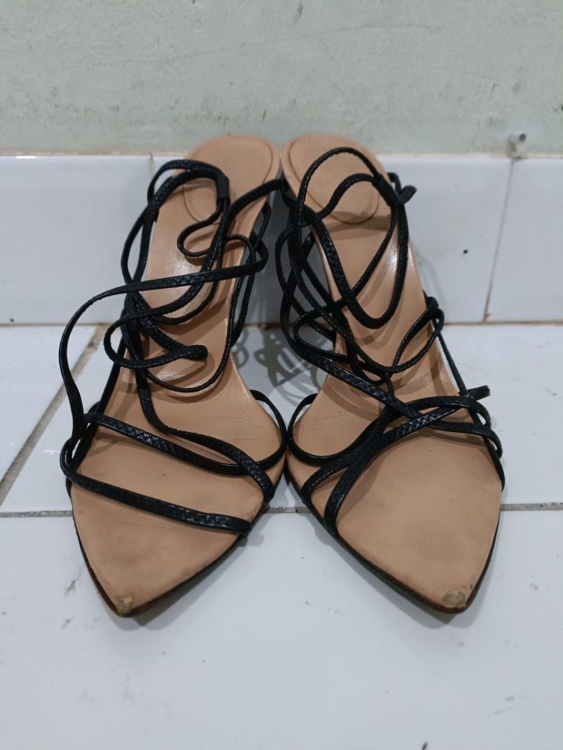 Gucci laces high heels original authentic size 38,5 beli 5jt an, Fesyen ...