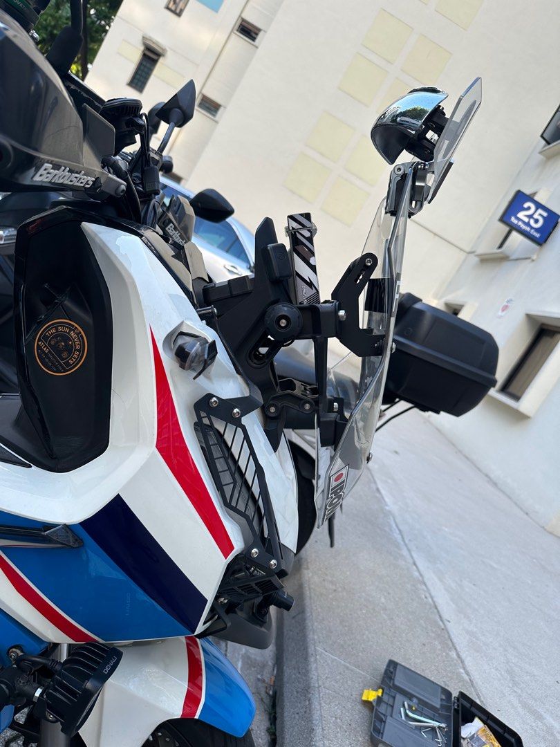 Honda ADV 150/160 Windshield Extender Bracket, Motorcycles, Motorcycle ...