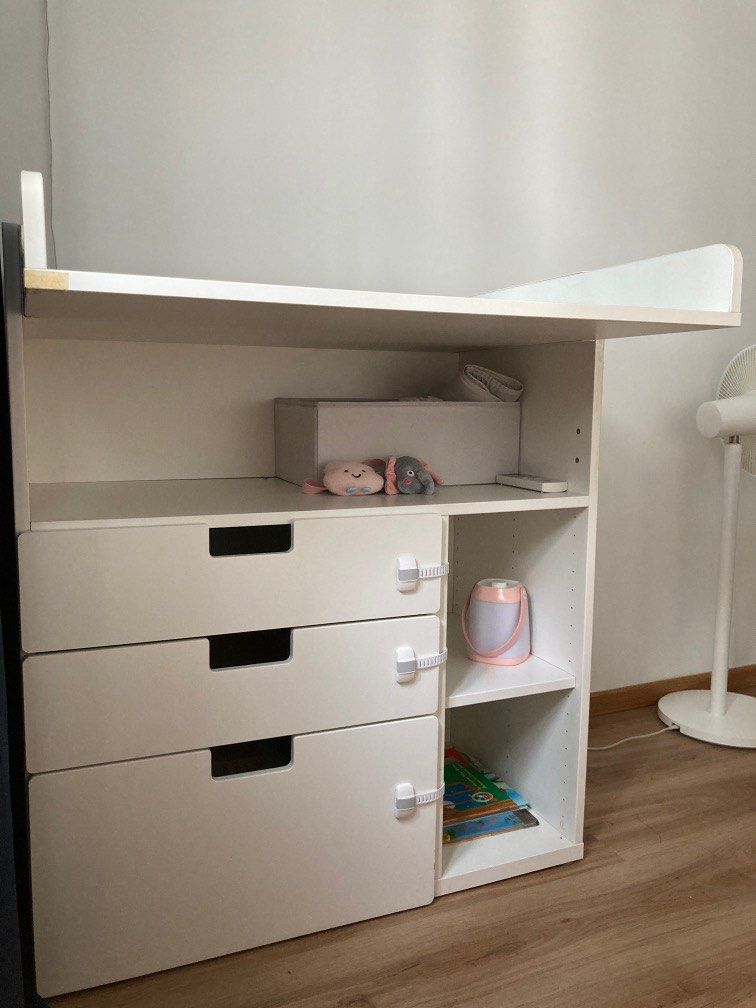 Ikea Smastad Changing Table (White), Babies & Kids, Bathing & Changing ...