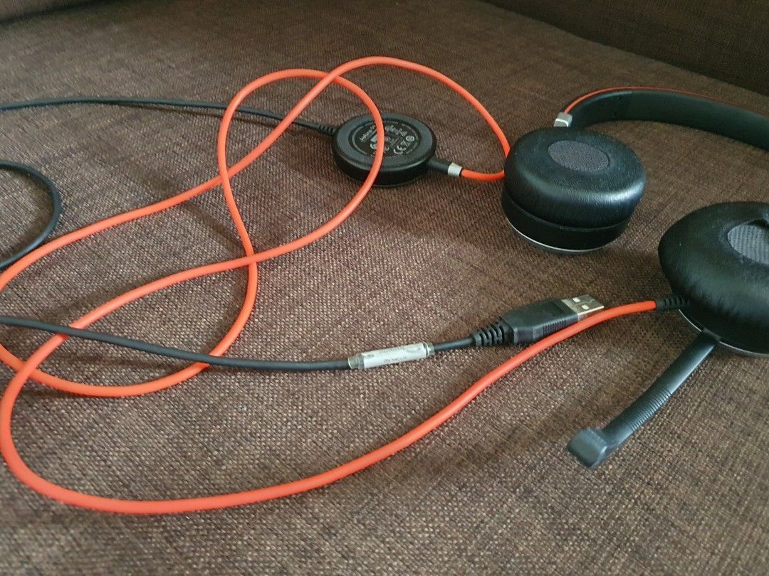 Jabra Evolve Headset Audio Headphones Headsets On Carousell