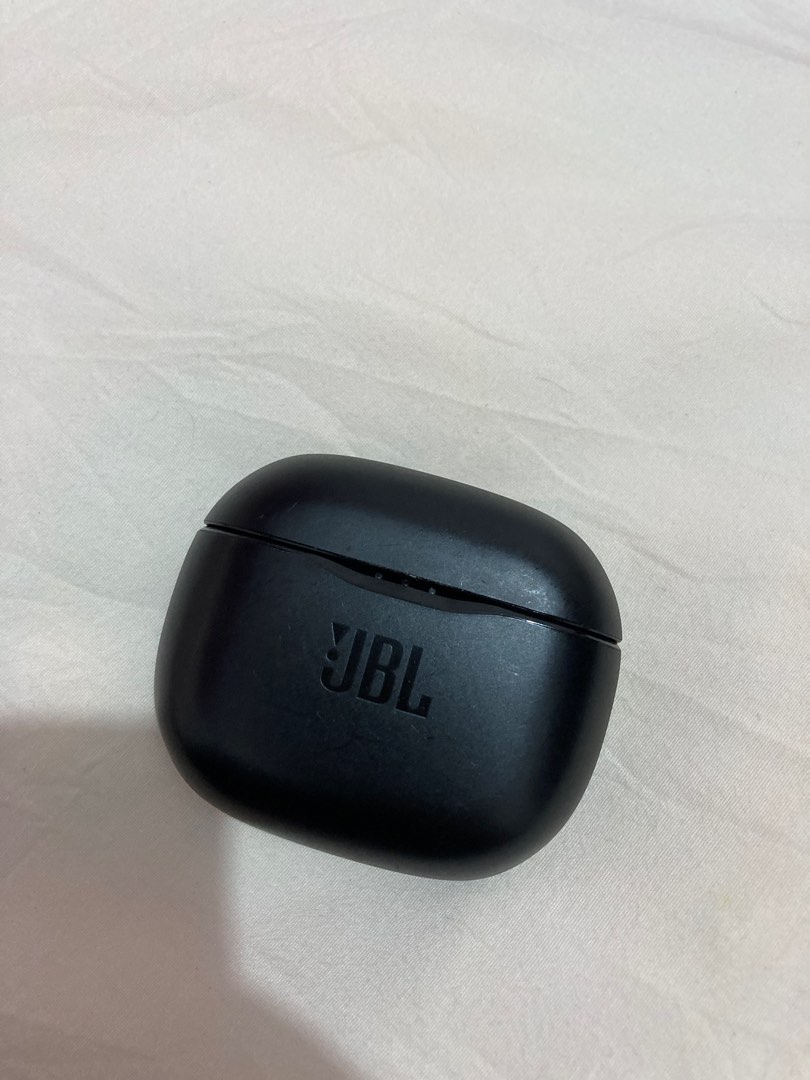 Jbl 125 tws, Audio, Earphones on Carousell