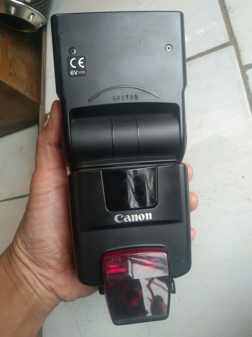Jual only blitz camera cannon speed lite 550 EX, Fotografi di Carousell