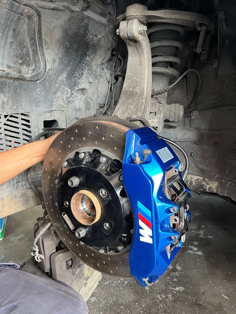 K sport 8 pot brake kits in bmw M power design for F10, Car Accessories ...