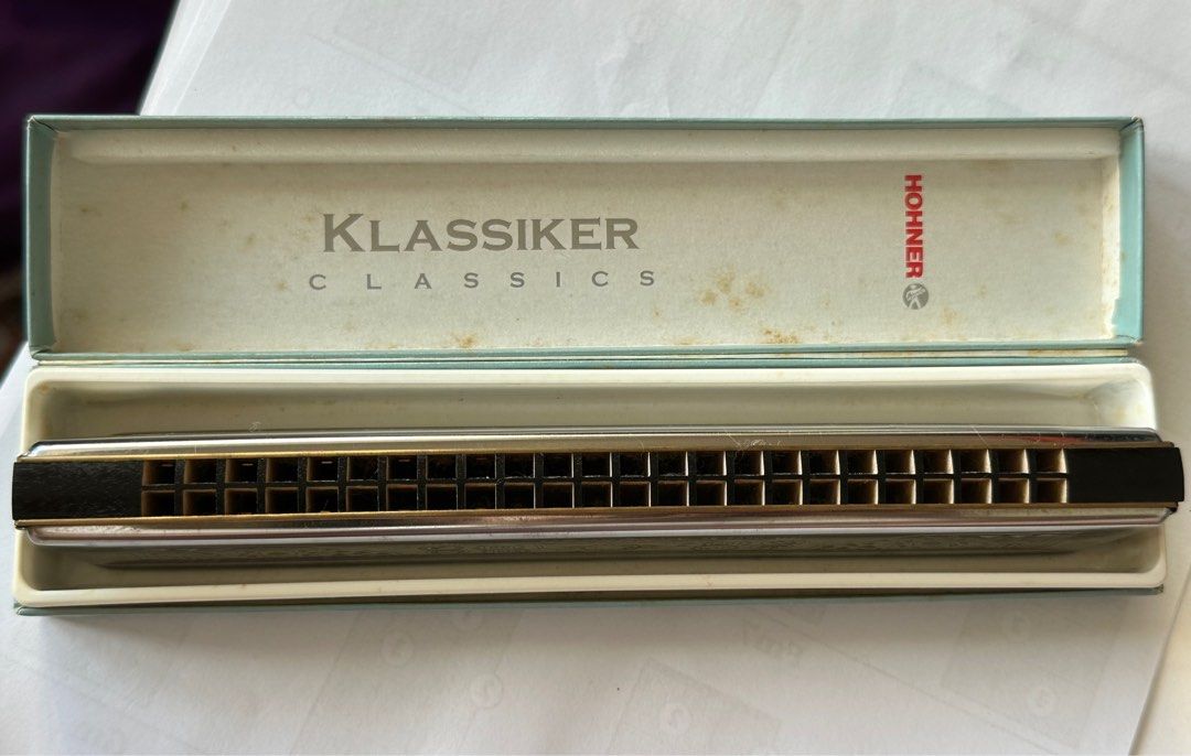 Klassiker Classics Hohner C, Hobbies & Toys, Music & Media, Musical ...