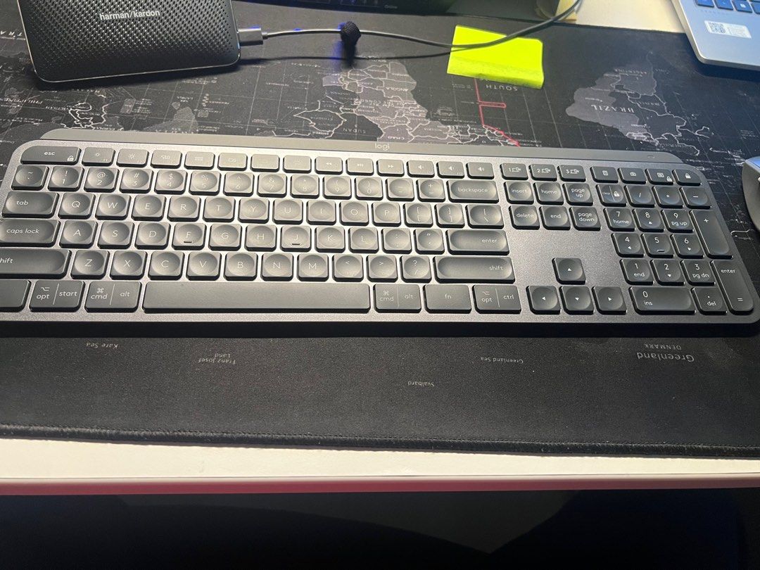 Logitec Mx Keys Advances Wireless Keyboard Computers And Tech Parts And Accessories Computer