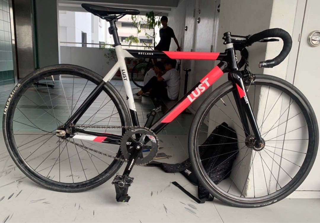 fixie lust ws, Sports Equipment, Bicycles & Parts, Bicycles on Carousell