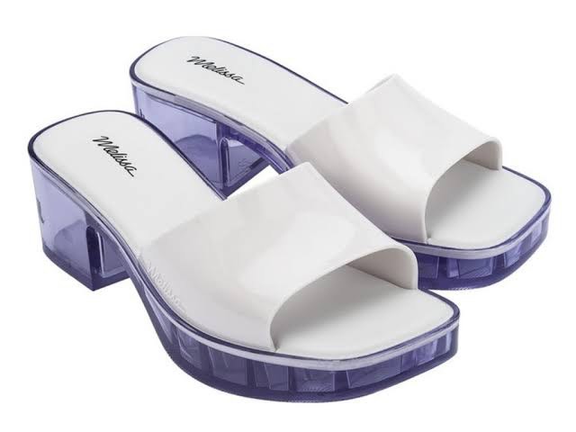 Melissa Shape AD, Women's Fashion, Footwear, Sandals on Carousell