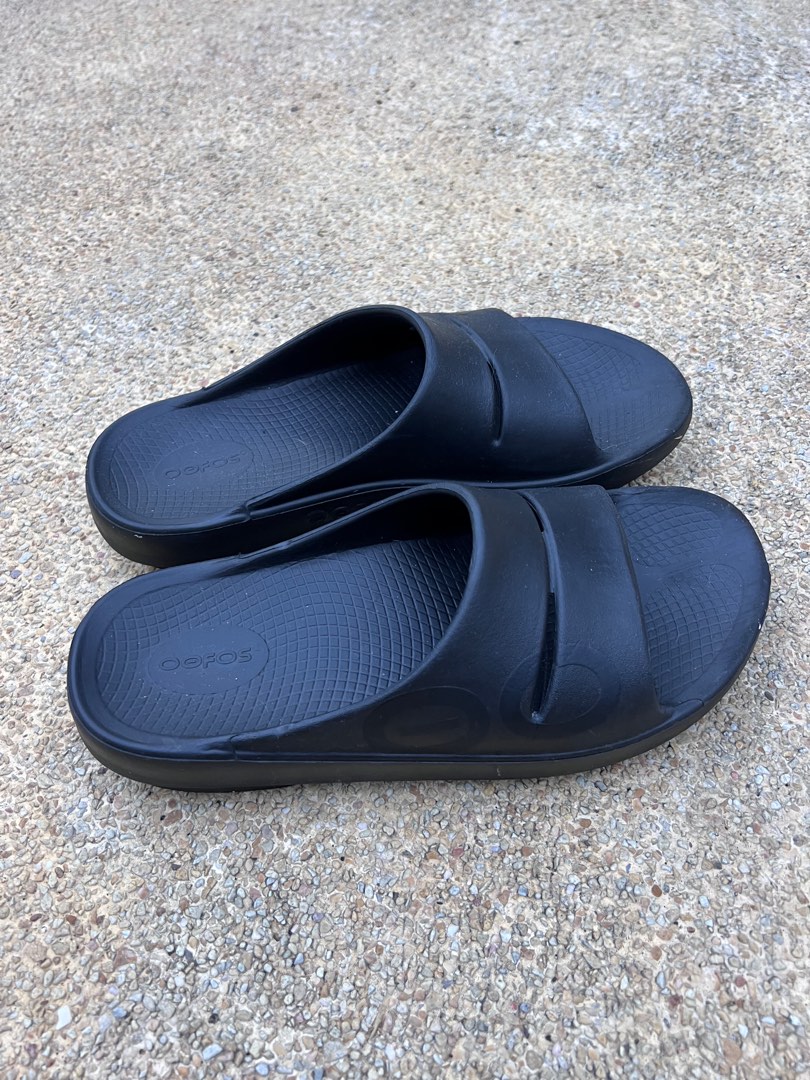 Oofos Recovery Slides, Men's Fashion, Footwear, Flipflops and Slides on ...