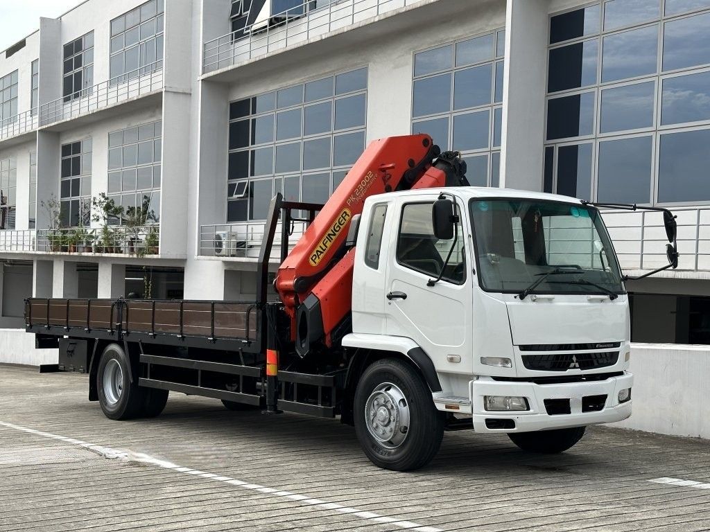 Mitsubishi Fuso Fighter FM65 Manual, Cars, Used Cars on Carousell