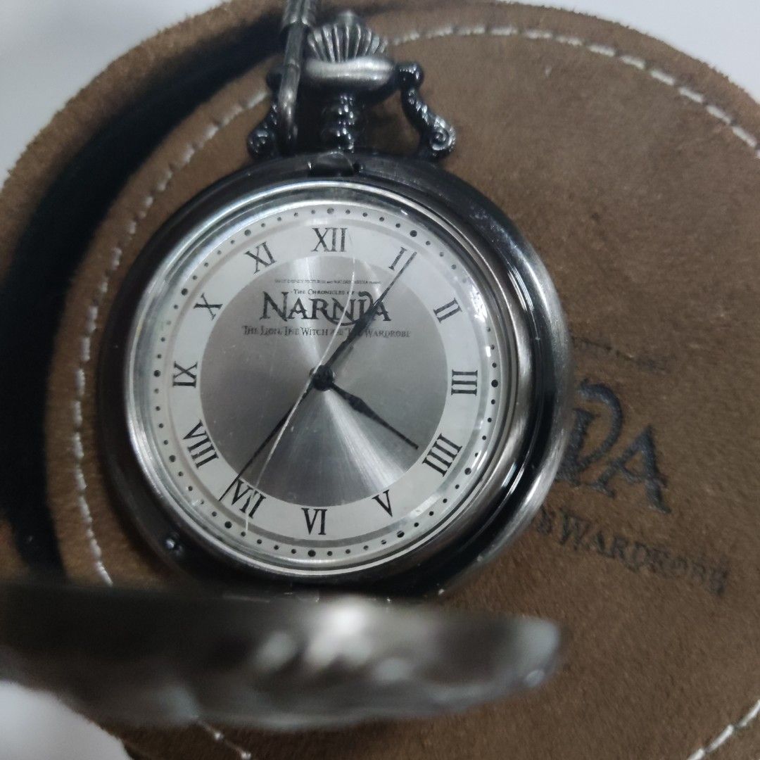 Narnia the lion the witch and the wardrobe pocket watch, Men's Fashion ...