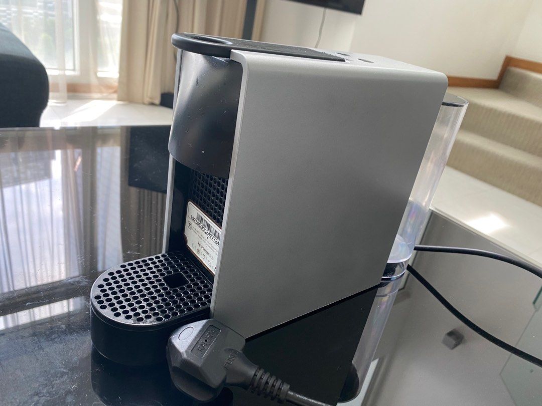 Nespresso Essenza Mini (limited edition + silver) with capsule ...