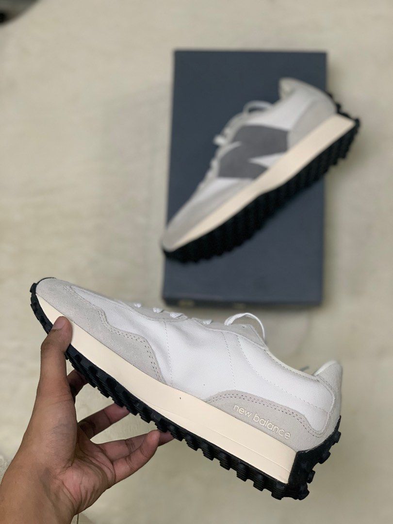 New Balance 327 (Below SRP), Men's Fashion, Footwear, Sneakers on Carousell