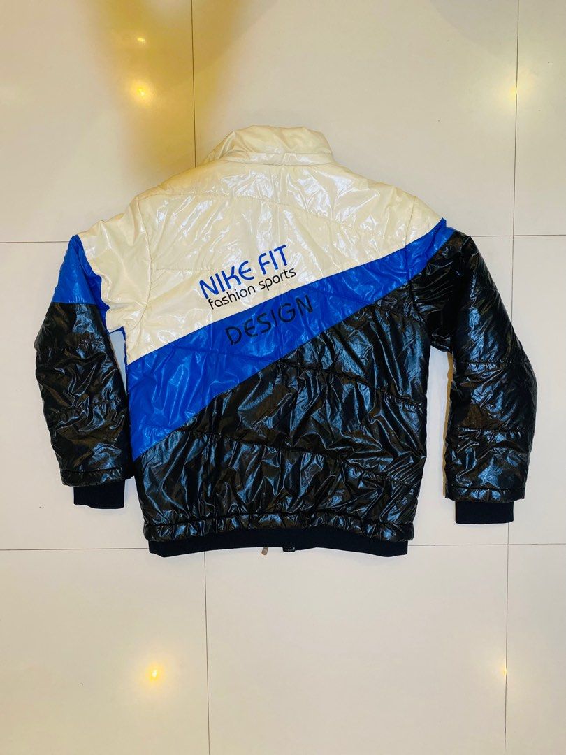 Nike Puff jacket, Men's Fashion, Coats, Jackets and Outerwear on Carousell