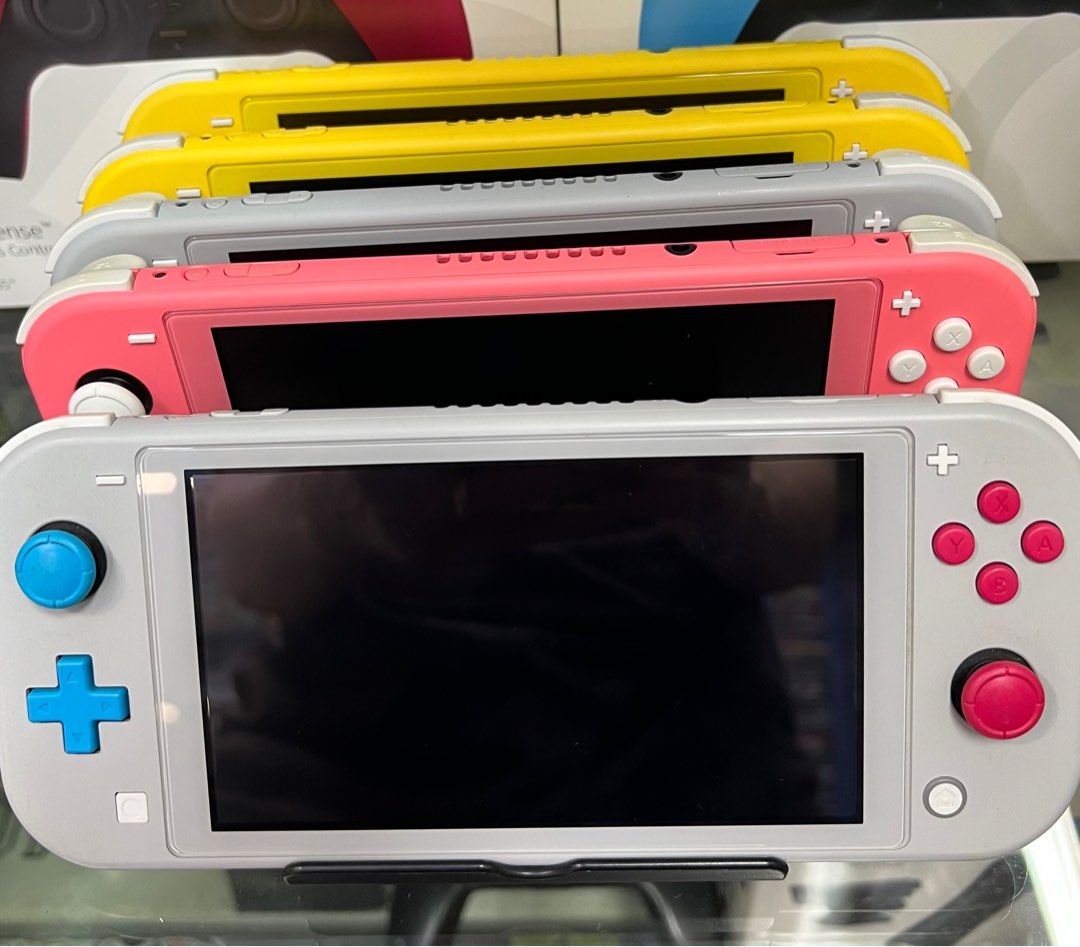 Nintendo Switch Lite console used/2nd hand, Video Gaming, Video Game ...