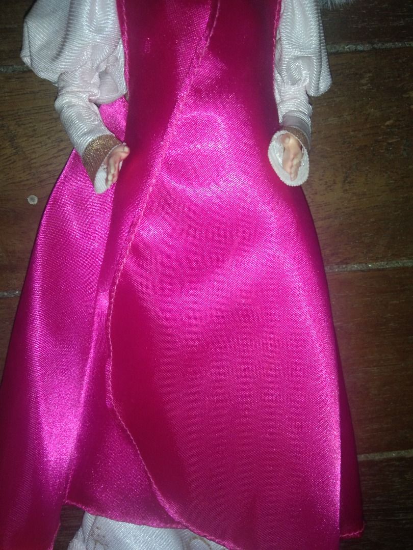 Odette swan princess dolls, Hobbies & Toys, Toys & Games on Carousell