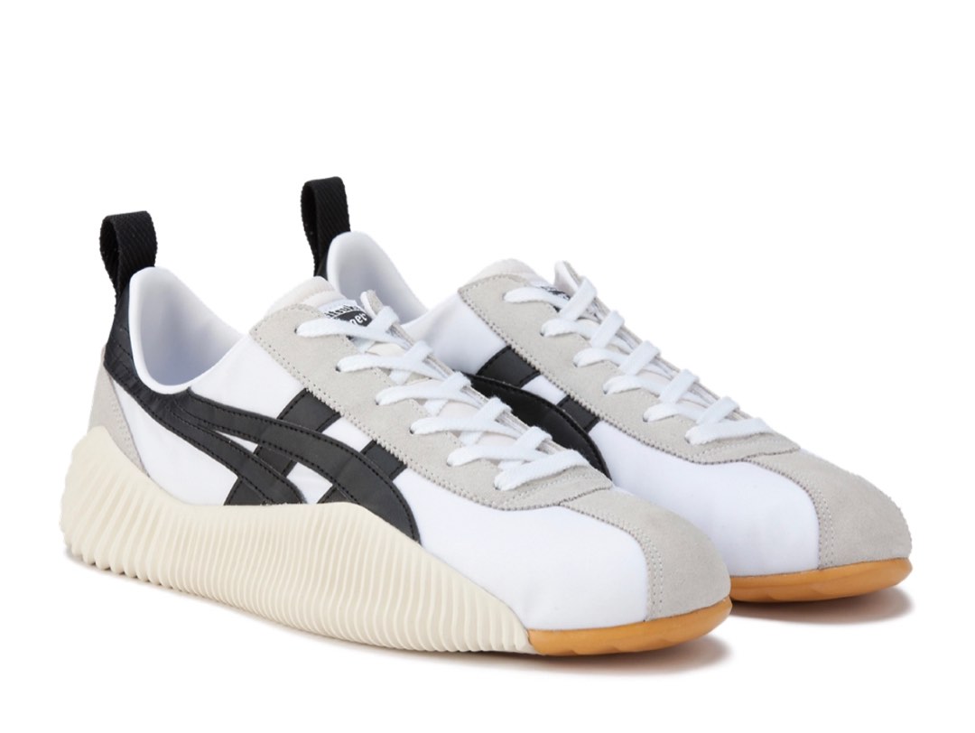 Onitsuka Tiger Acromount, Women's Fashion, Footwear, Sneakers on Carousell