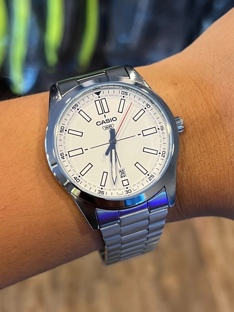 ORIGINAL CASIO Analog WHITE Dial Stainless Steel Men's Watch MTP-VD02D-7E, Men's Fashion ...