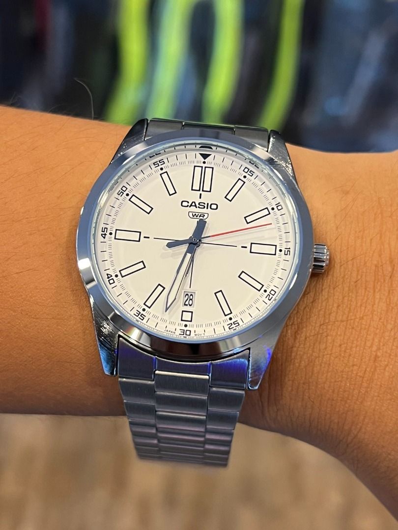 ORIGINAL CASIO Analog WHITE Dial Stainless Steel Men's Watch MTP-VD02D-7E, Men's Fashion ...