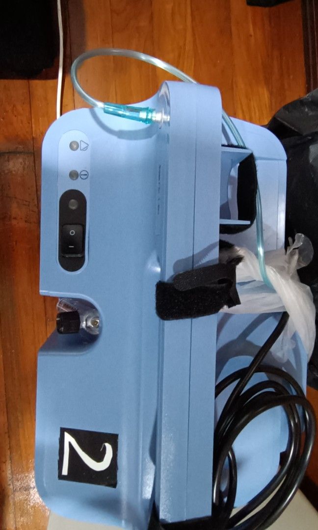 Philips EverFlo OPI Oxygen Concentrator $800, Health & Nutrition ...