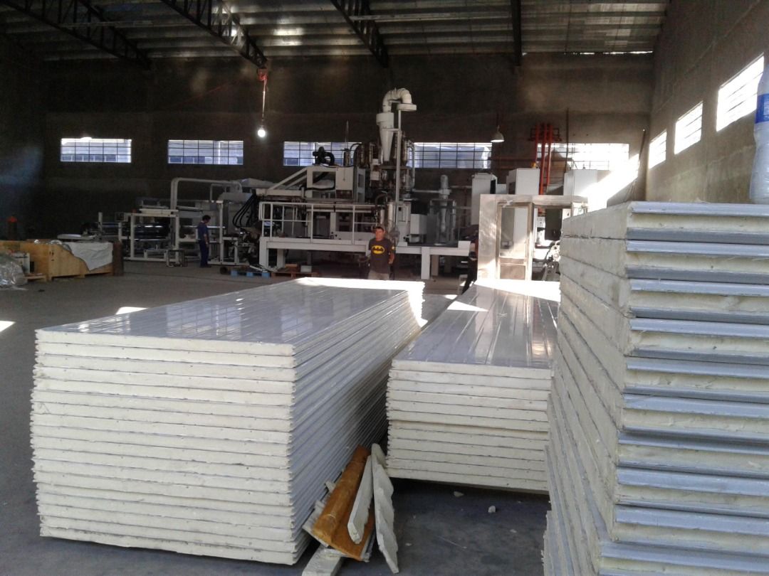 Polyurethane Sandwich Panel / Expanded Polystyrene Panel / Polyisocyanurate Sandwich Panel ...