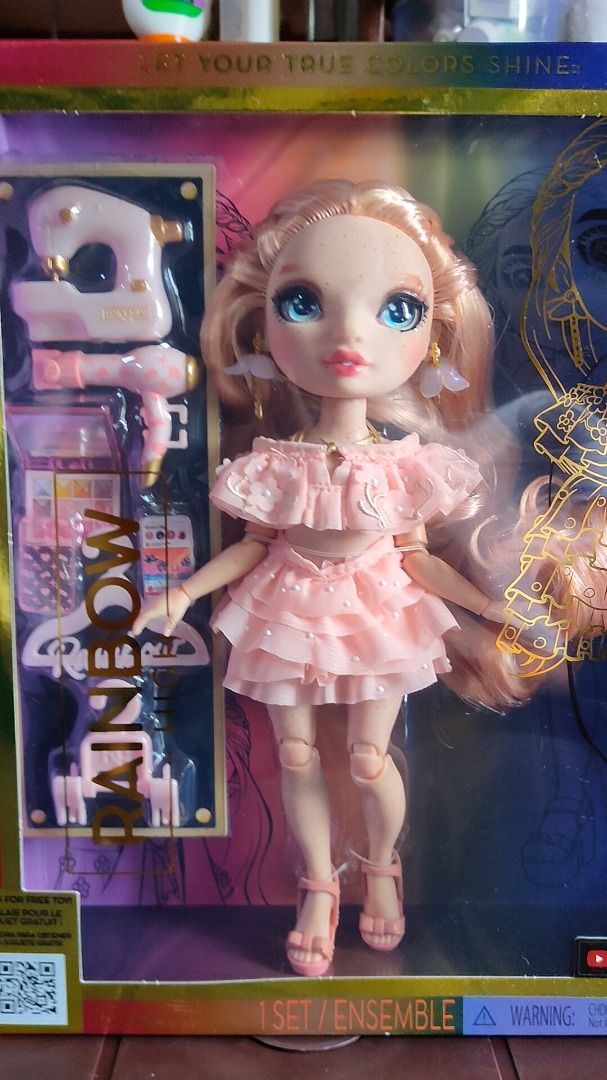 Rainbow High Victoria Whitman, Hobbies & Toys, Toys & Games on Carousell
