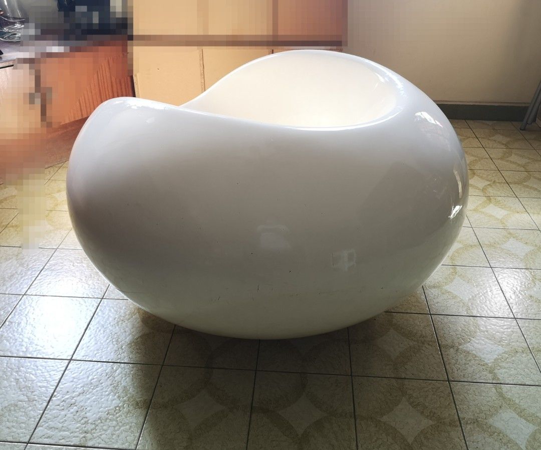Retro Fibreglass Space Chair, Furniture & Home Living, Furniture ...