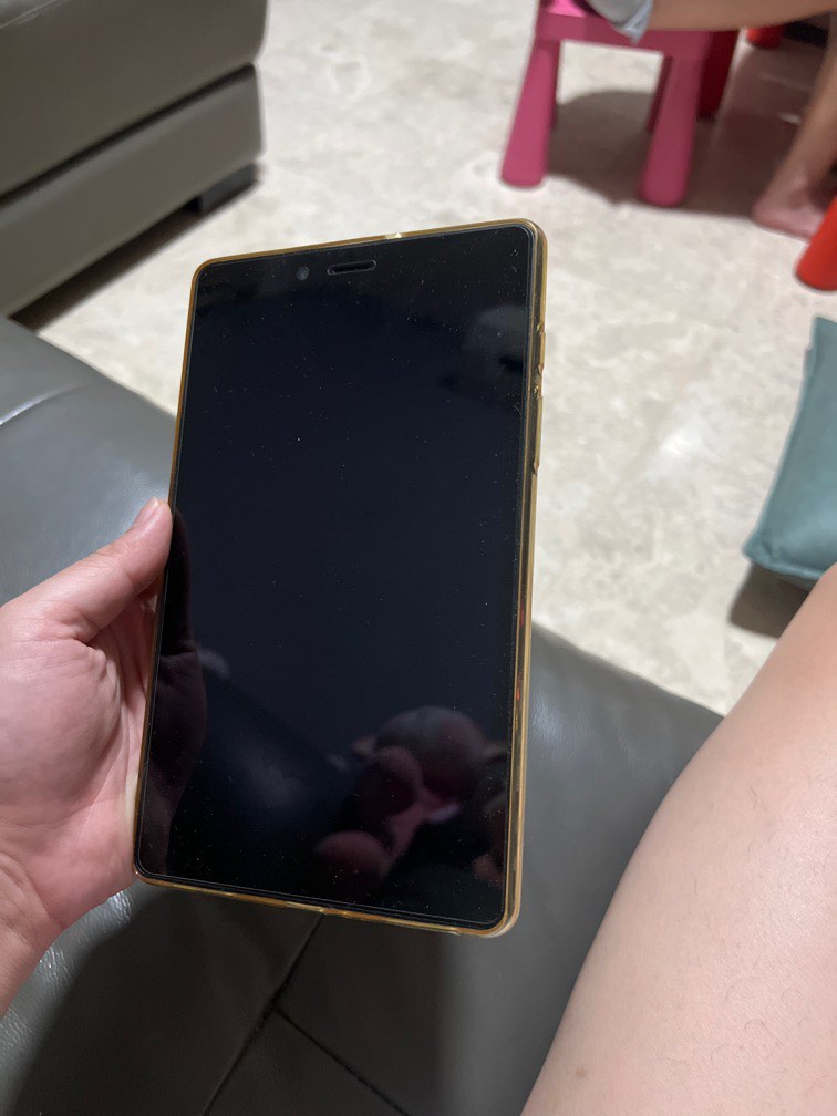 Samsung tab, Mobile Phones & Gadgets, Tablets, Android on Carousell