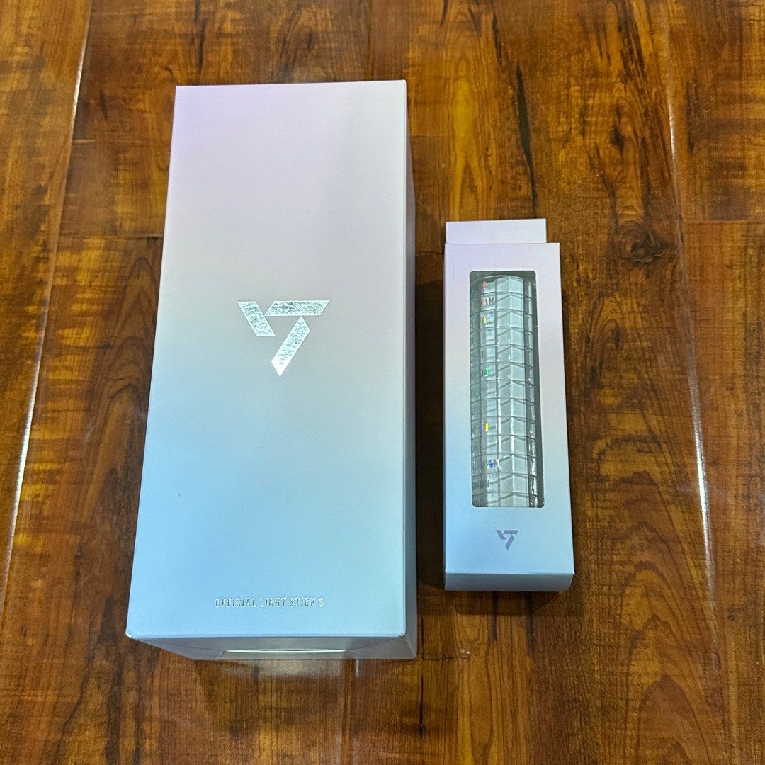Seventeen SVT Official Light Stick Ver. 3 Carat Bong + Ring Set ...