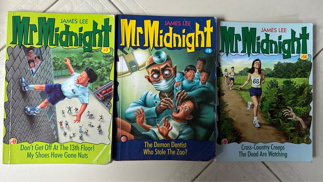 SIGNED mr midnight james lee #7 #8 #54, Hobbies & Toys, Books ...