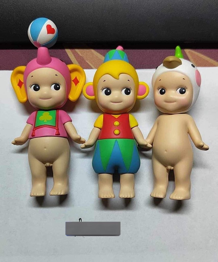 sonny angels elephant & monkey circus series, parrot on Carousell