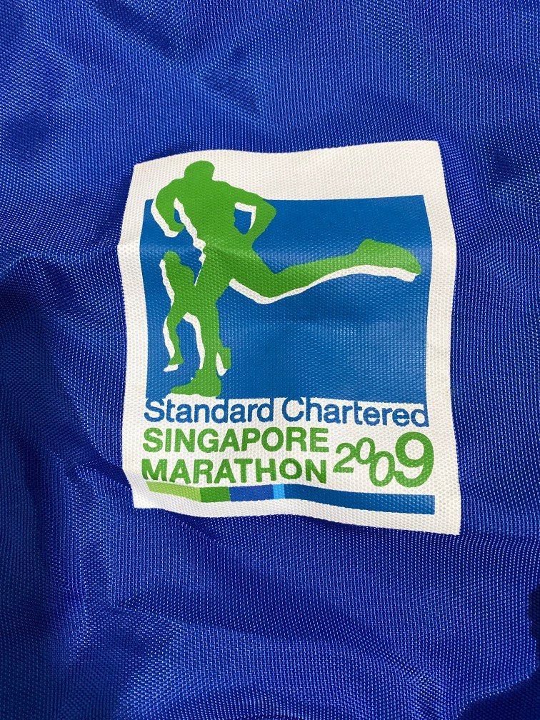 Standard chartered marathon merch, Sports Equipment, Other Sports ...