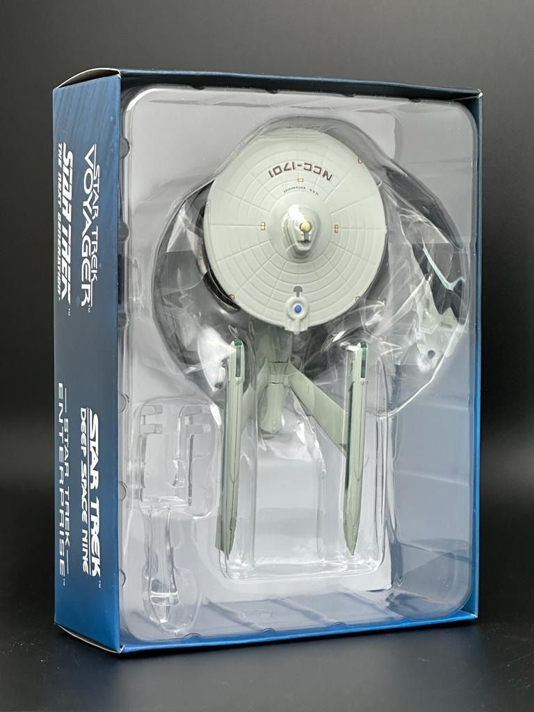 Star Trek Enterprise (NCC-1701)，Star Trek the Next Generation (NCC ...