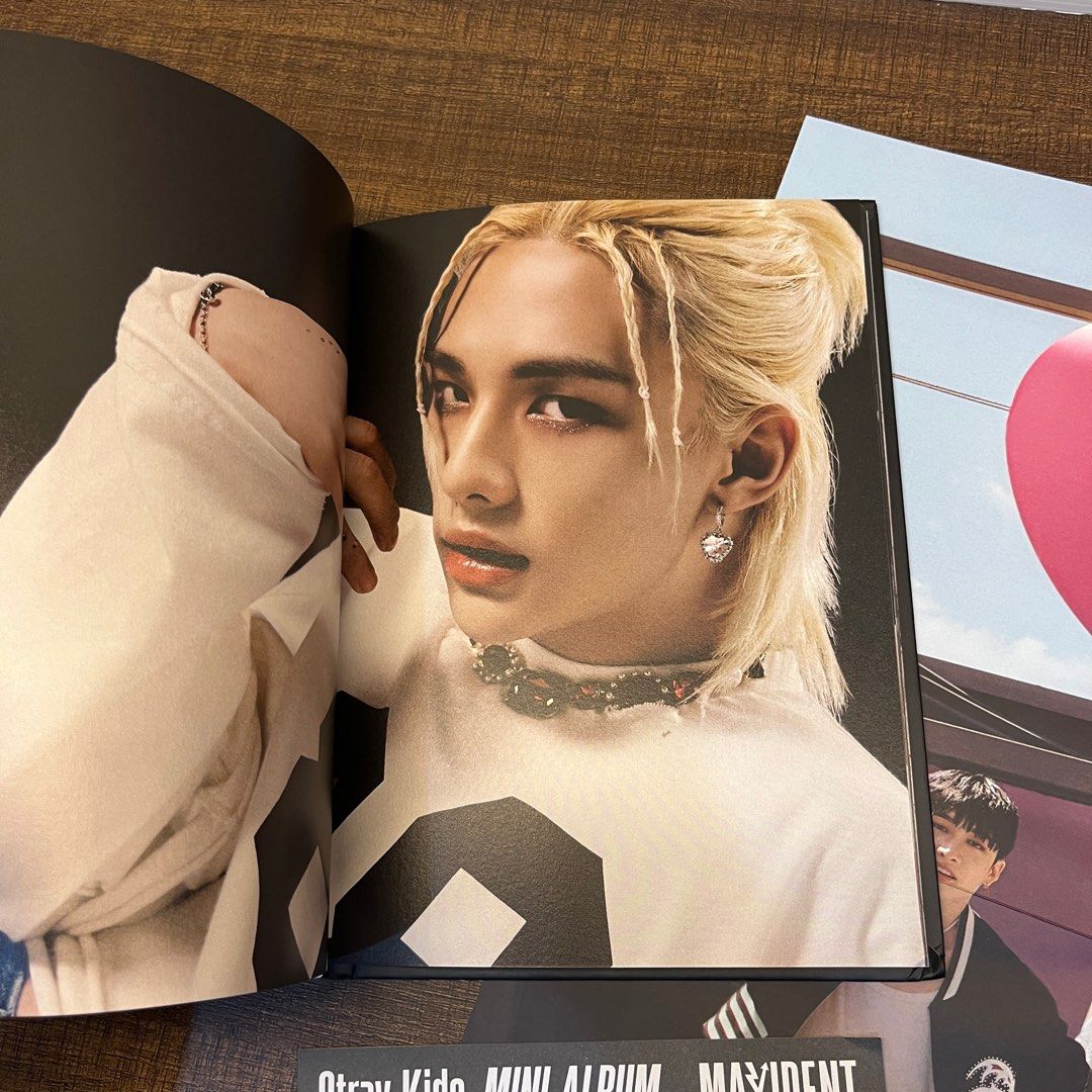 Stray Kids Maxident Heart version, Hobbies & Toys, Collectibles ...