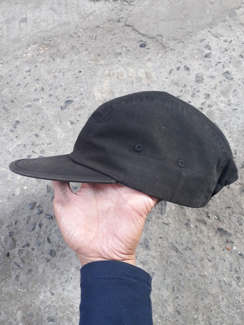 Topi 5 panel ( WTAPS), Fesyen Pria, Aksesoris, Topi di Carousell