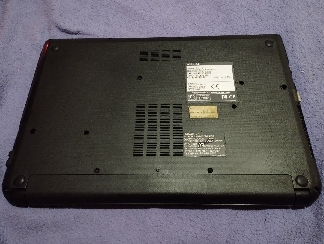 Toshiba Satellite C40-B Core i3 Laptop Computer on Carousell