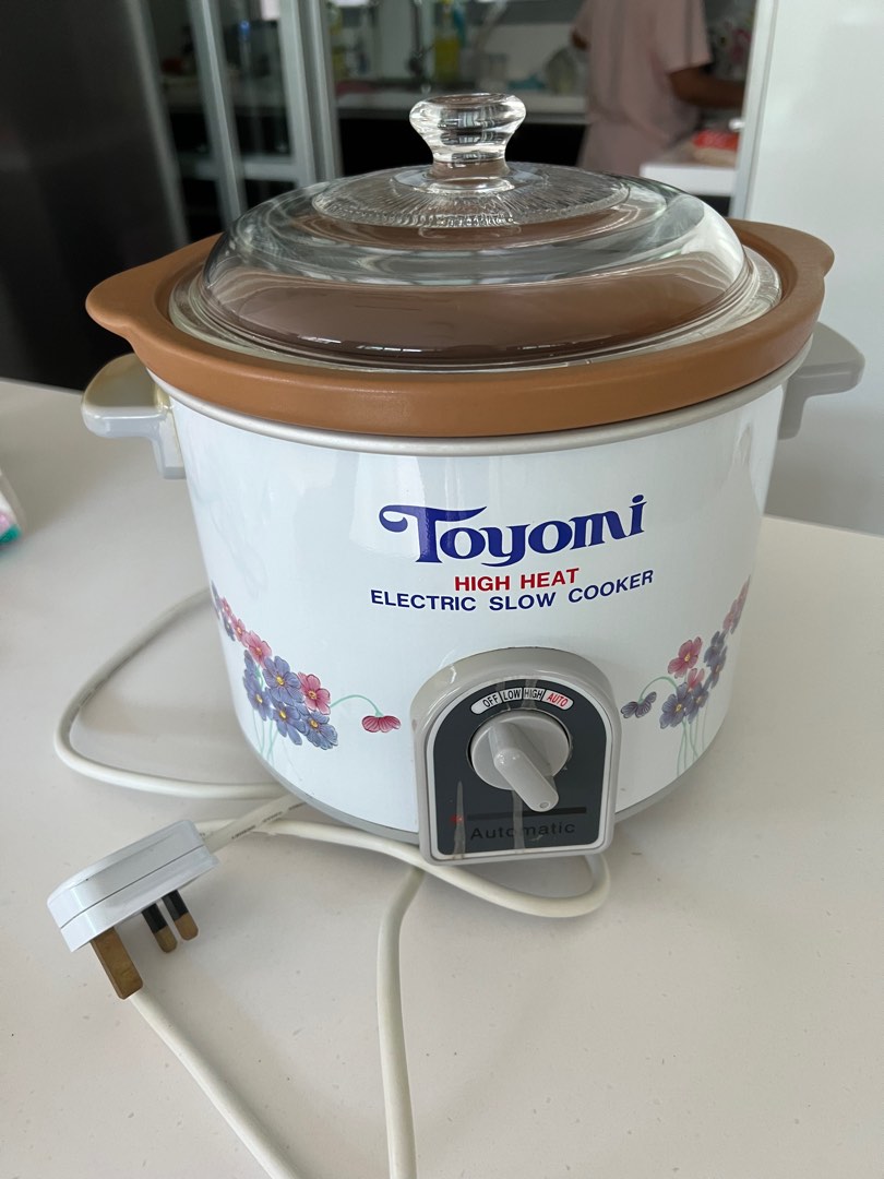 Toyomi electric slow cooker, TV & Home Appliances, Kitchen Appliances ...