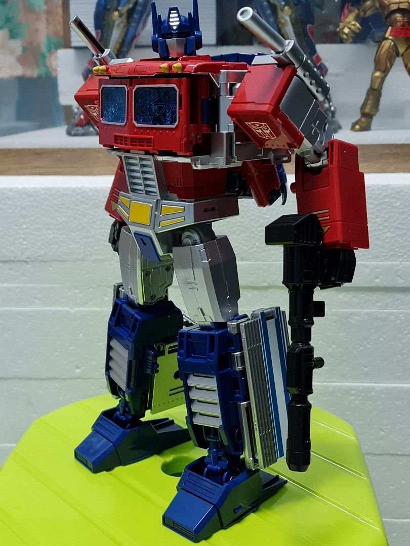 Transformer Optimus Prime Battle Field Commander (Black Mamba) KO ...