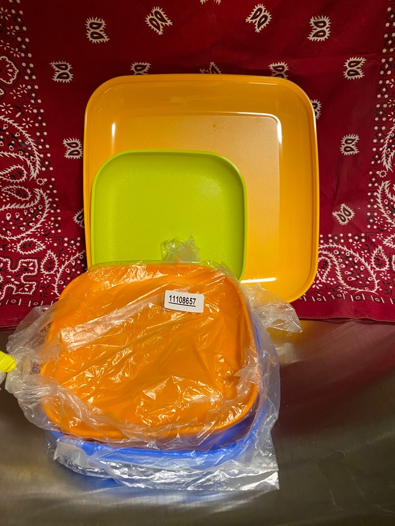 Tupperware square plates - 2 sizes, Furniture & Home Living ...