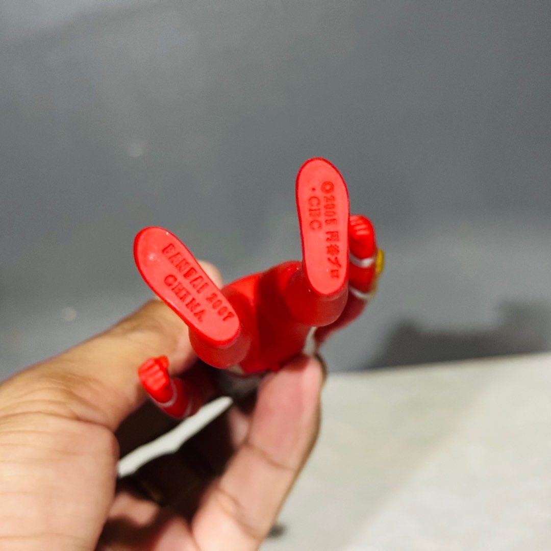 ULTRAMAN MAX - Bandai Ultraman Ultra Hero Series 18 Pvc Figure, Hobbies ...