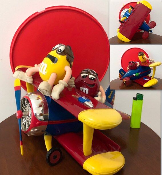 Vintage AIRPLANE M&Ms candy dispenser, Hobbies & Toys, Collectibles ...