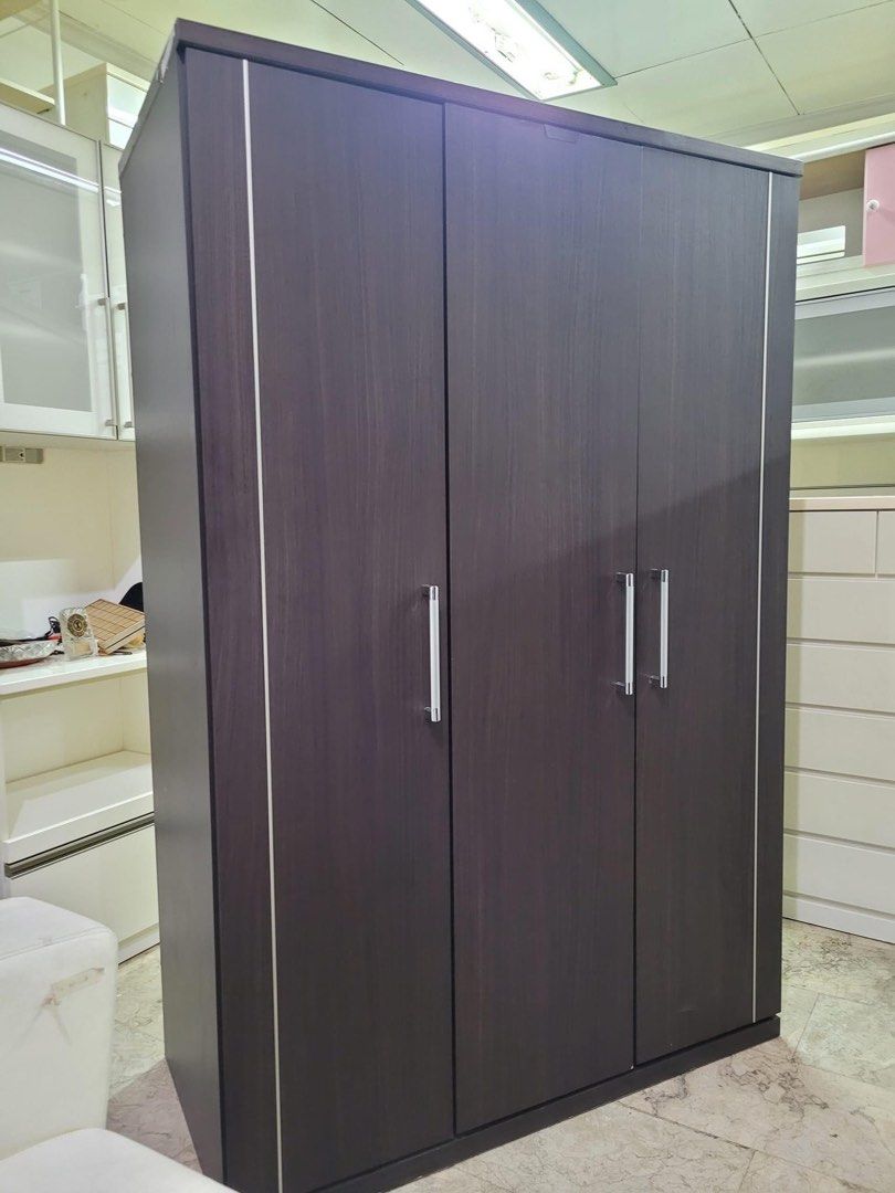 Wardrobe Cabinet Japan surplus on Carousell
