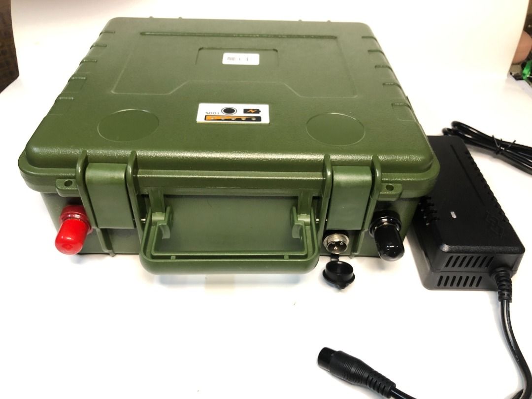 100AH 12V Lithium Battery Power Bank with bag pack and charger, Mobile ...