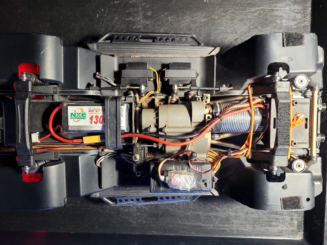 1/10 YiKong Red Bull 4x4 crawler, Hobbies & Toys, Toys & Games on Carousell