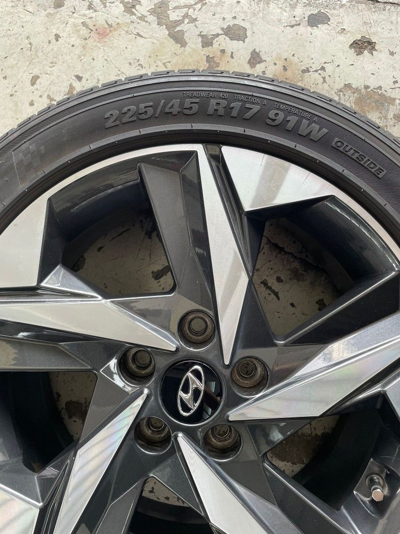 17" Hyundai rims with 225/45r17 tyres CN7 elite rims 5x114.3 original ...