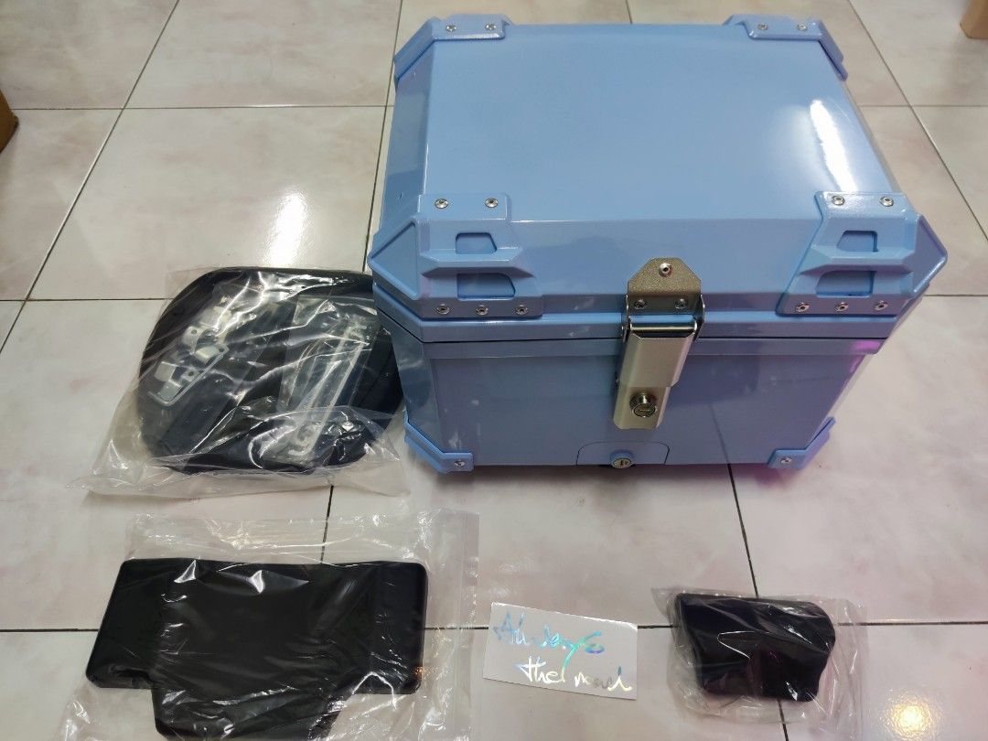 45l light weight top box, Motorcycles, Motorcycle Accessories on Carousell