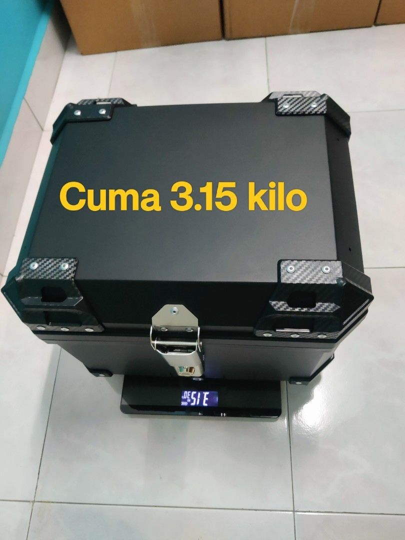 45l light weight top box, Motorcycles, Motorcycle Accessories on Carousell