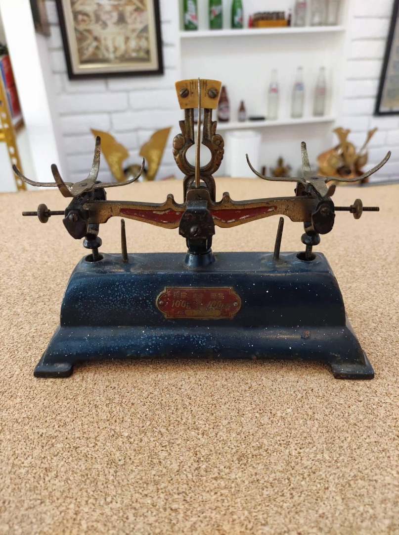 ANTIQUE BALANCE SCALE, Hobbies & Toys, Memorabilia & Collectibles ...